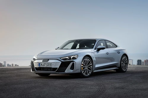 Audi E-Tron GT FL S 591 KM 2024 liftback skrzynia automat napęd 4x4